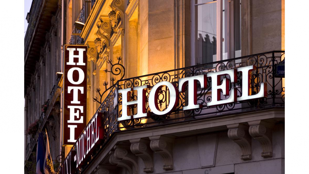 Hotelcard, Plus de 500 hôtels à moitié prix | Cadeaux24