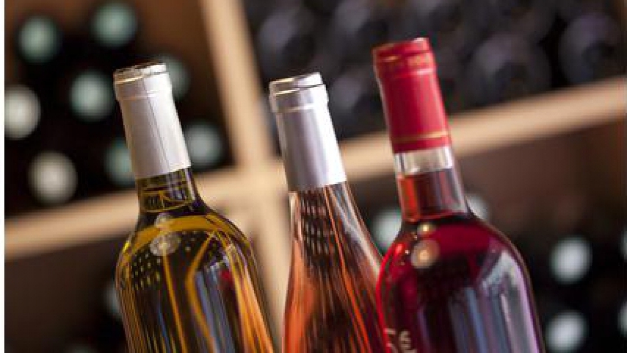 Weindegustation, bei Ihnen zu Hause | geschenkparadies.ch