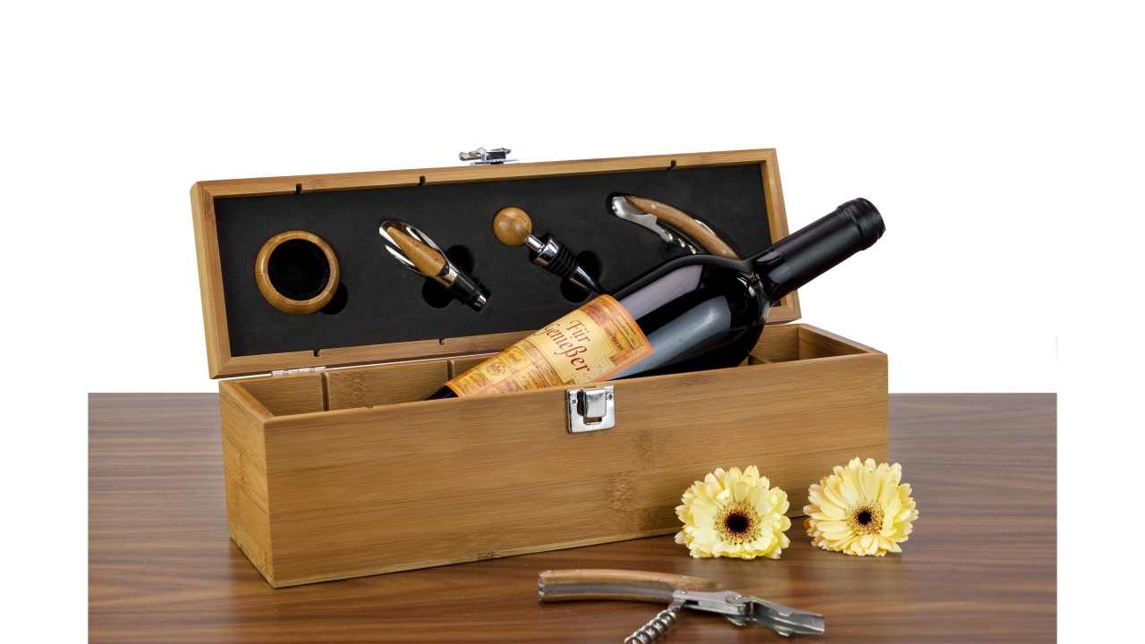 Set vin rouge, dans une caisse en bambou | Cadeaux24