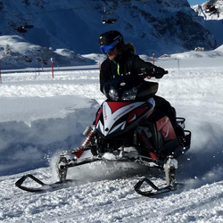 Snowmobile für 2, Winter Action in Engelberg
