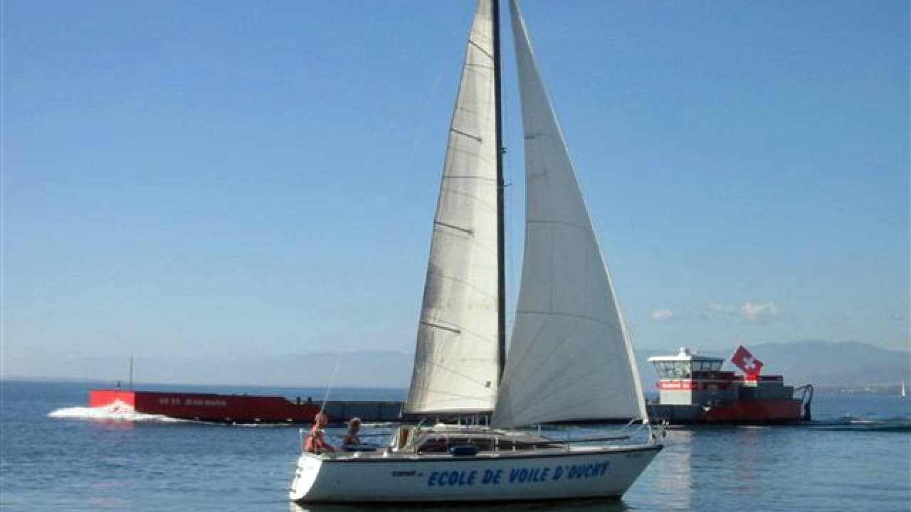 Excursion en bateau à voile - Demi-journée sur le Lac Léman 1