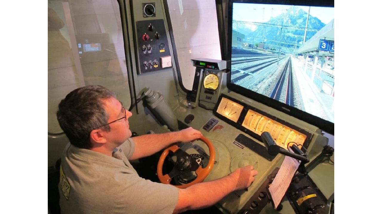 SBB Lokomotive selber steuern - im professionellen Zug Simulator 5